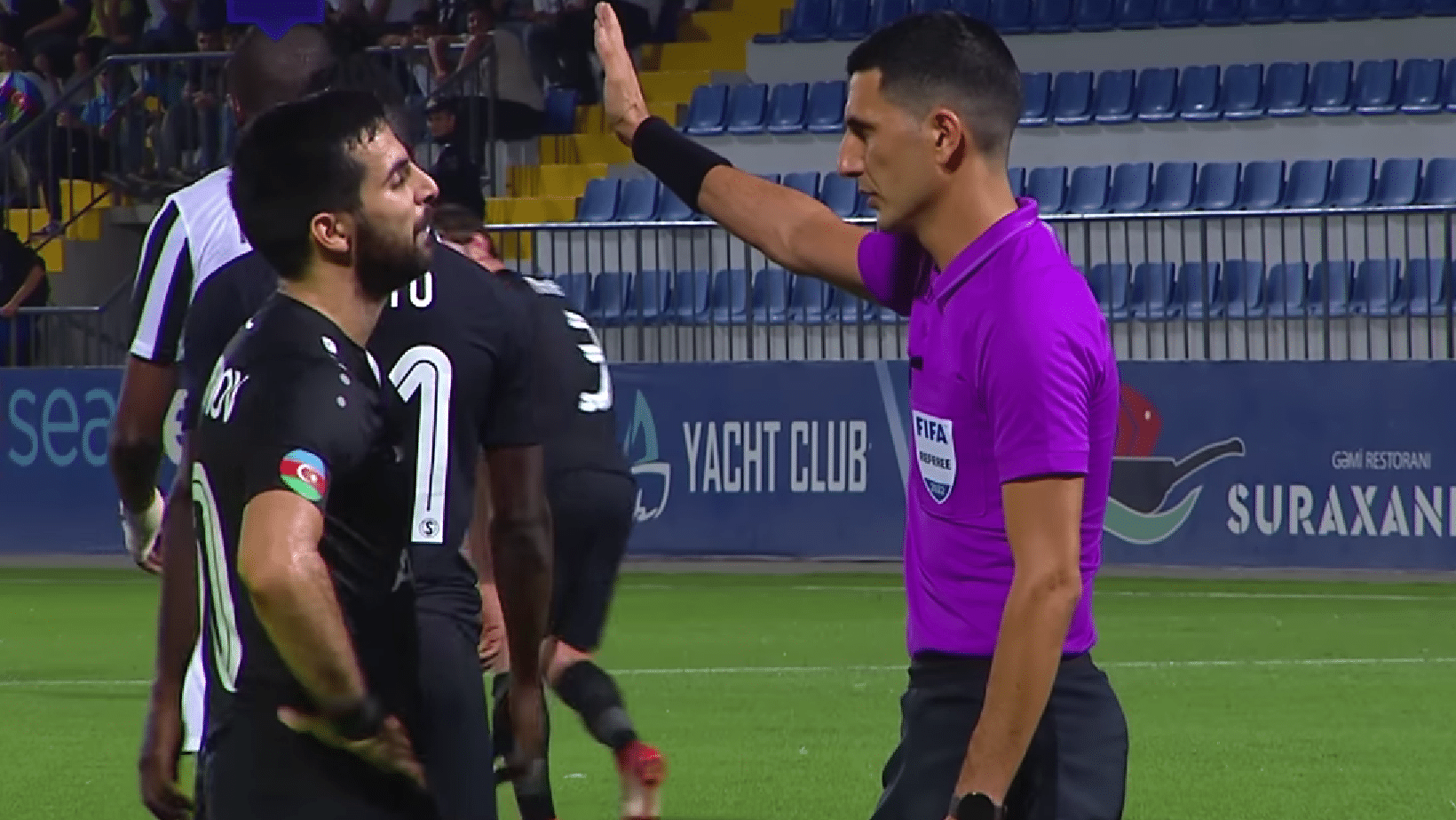 Dinamo - PAOK: Najbolji sudac iz Azerbajdžana dijeli pravdu na ...